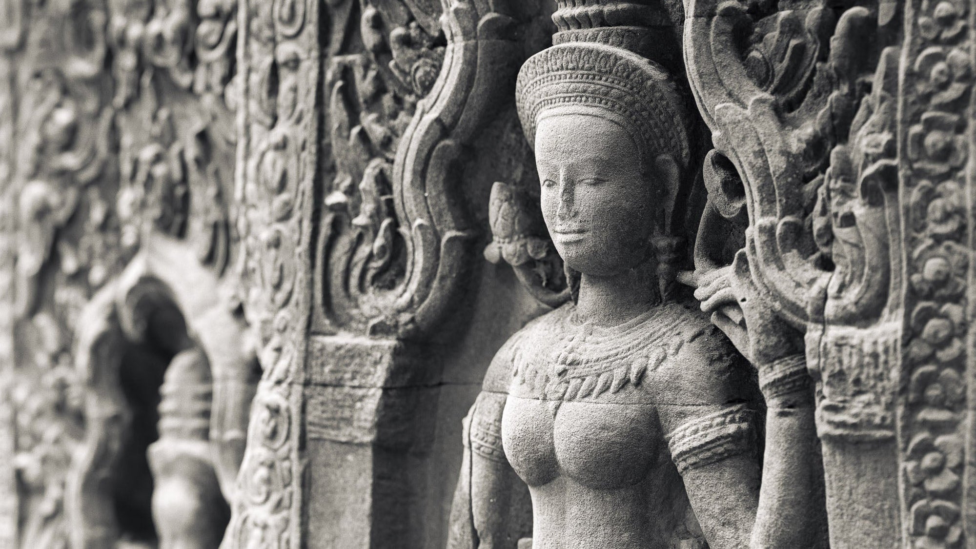 Devatas of Angkor: The Guardians Who Remain - Varro